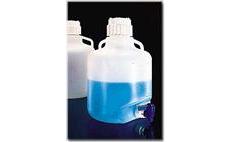 2318 Low-density polyethylene Carboys with PP spigot and screw closure | Nalgene- MG Scientific